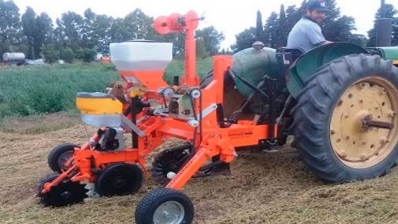 El INTA presentó la primera sembradora de labranza cero para zapallo ...